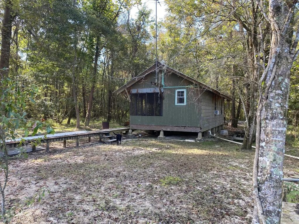 63.83 Acres of Riverfront Land in Sun, Louisiana – 24/7